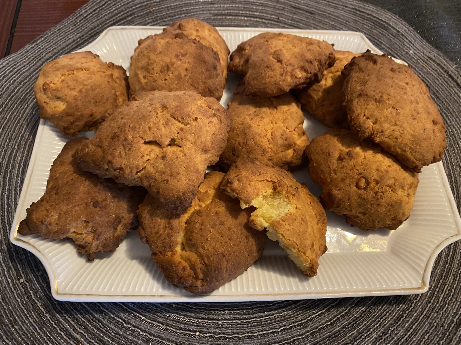 Cornmeal Biscuit - Item - World of Warcraft