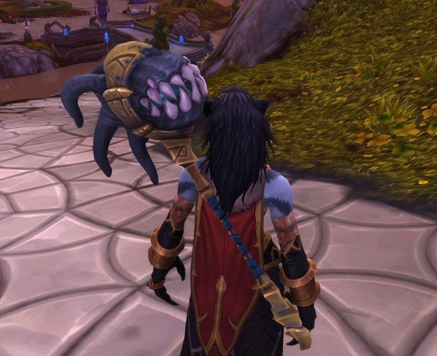 Corrupted Aspirant's War Staff - Item - World of Warcraft