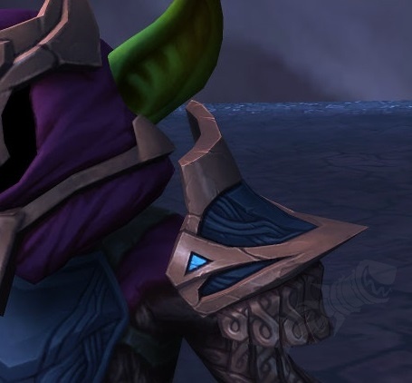 Darkwing Rebel's Shoulderguards - Item - World of Warcraft