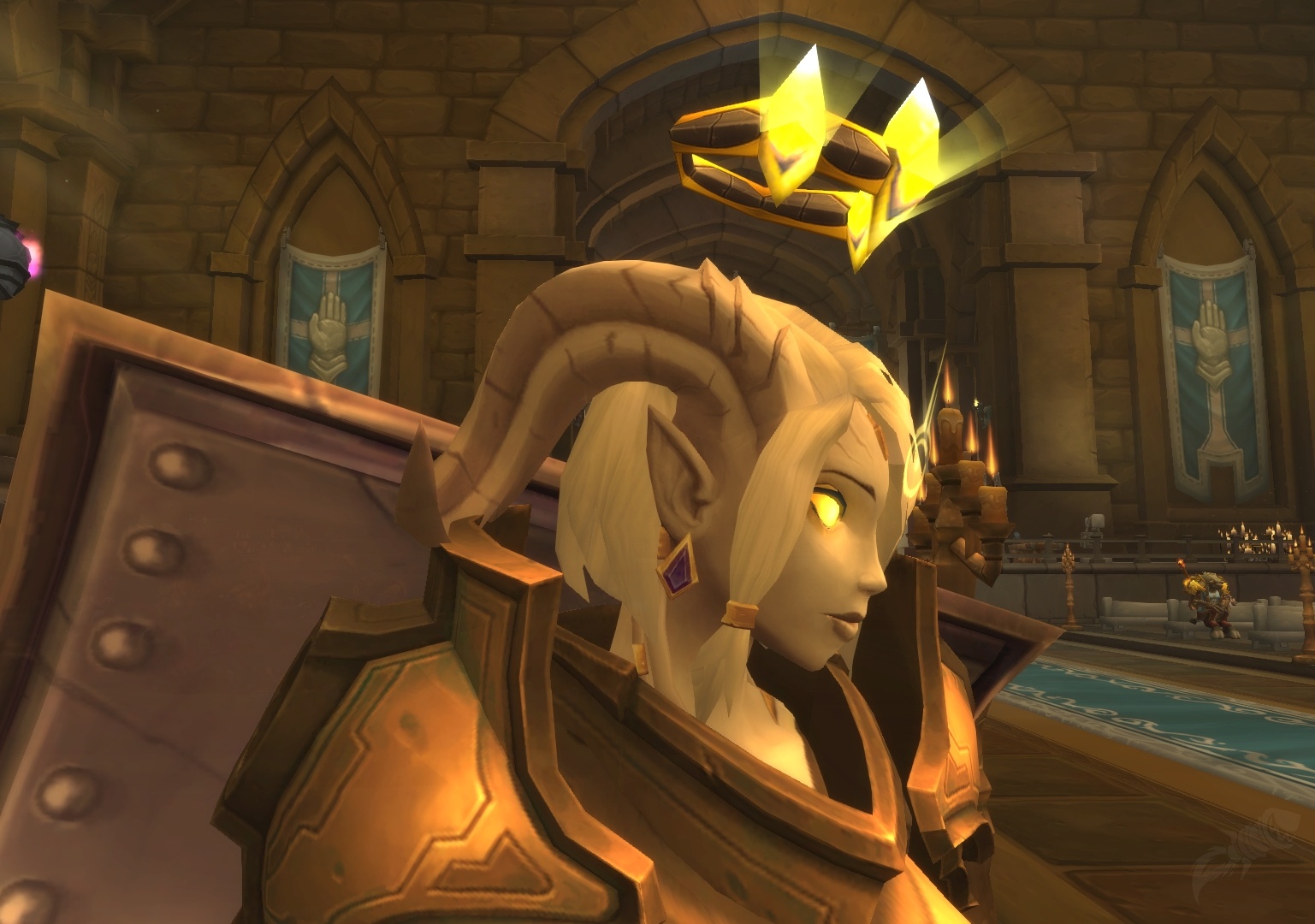 Elmo de Guerra do Arauto da Luz - Item - World of Warcraft