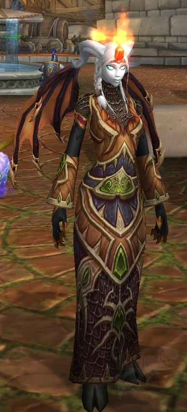 Spider Acolyte's Robes - Item - World of Warcraft