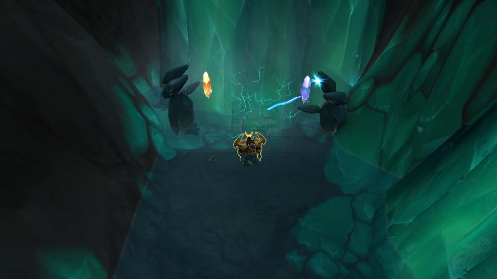 Crystal-encased Chest - Object - World of Warcraft