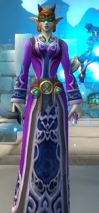 Robes of the Augurer - Item - World of Warcraft