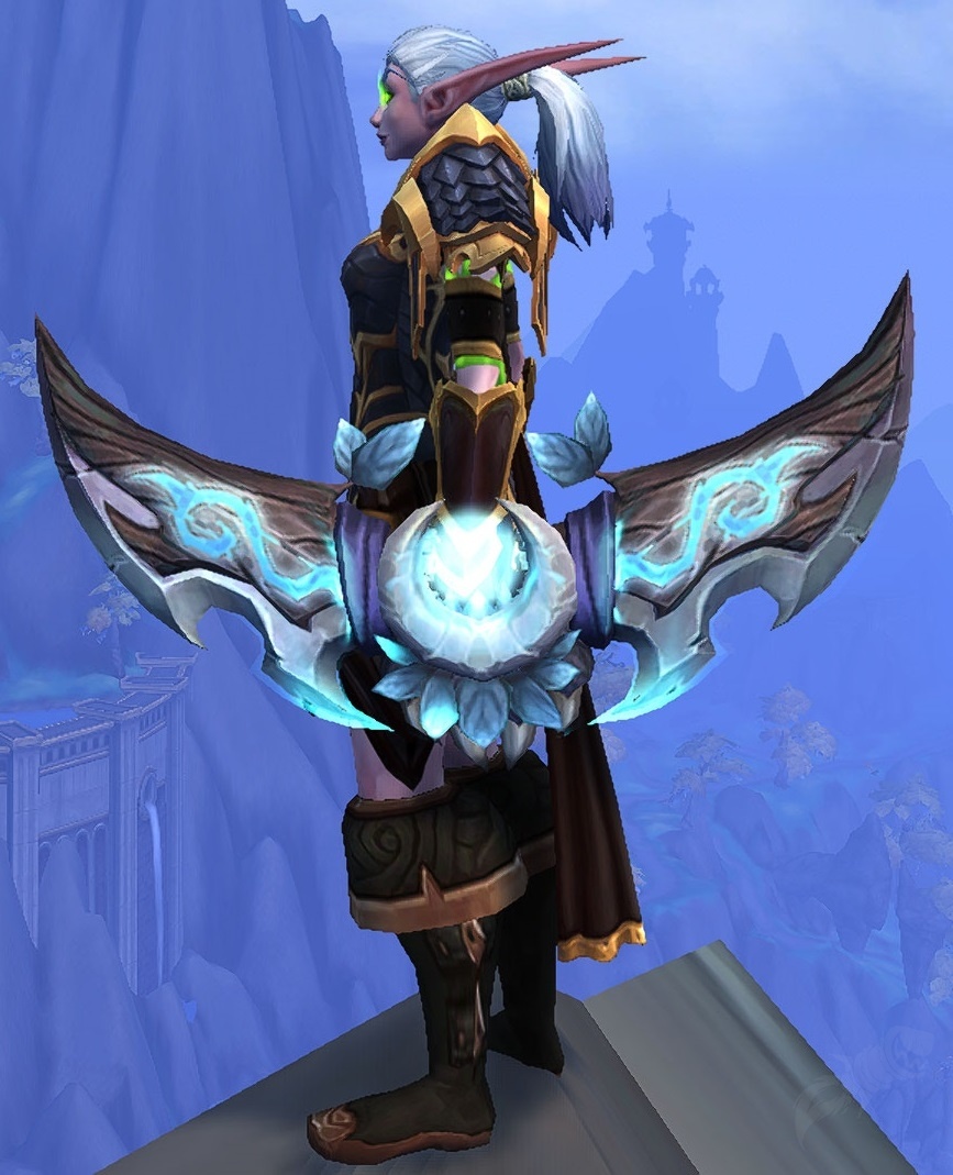 Crystalline Tender's Glaive - Item - 11.1.7 PTR