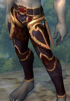 Light's Vanguard Legplates - Item - 11.1.7 PTR