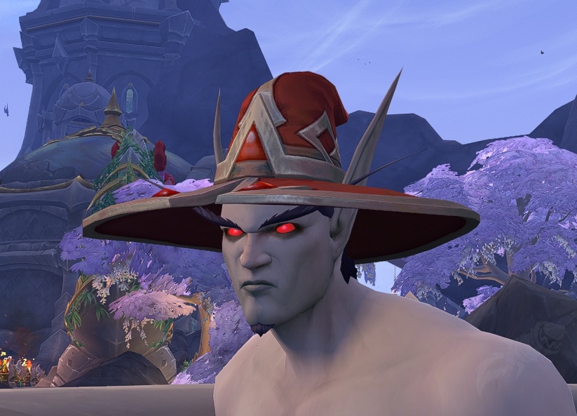 Cardinal Educator's Crown - Item - World of Warcraft