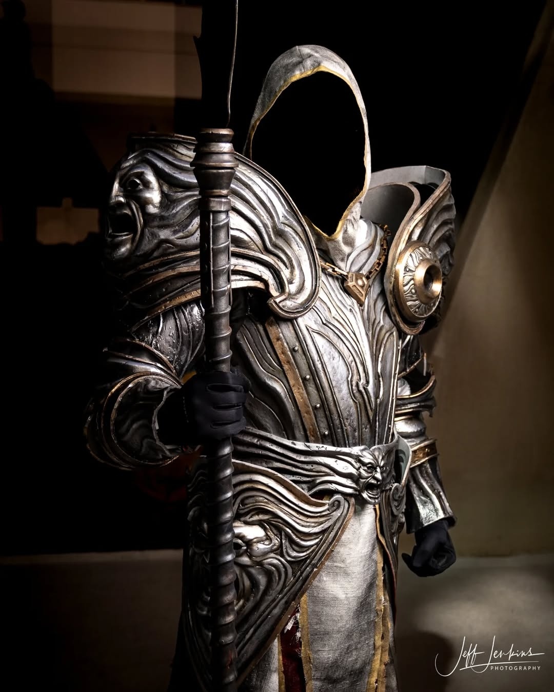 Stunning Inarius Cosplay Wins At India Comic-Con - Wowhead News