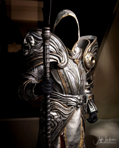 Stunning Inarius Cosplay Wins At India Comic-Con - Wowhead News