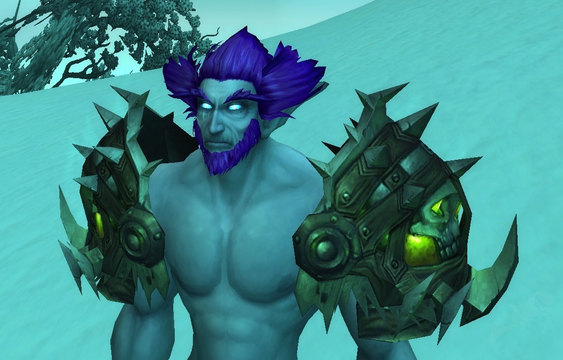 Sobrehombros de infortunio - Objeto - World of Warcraft
