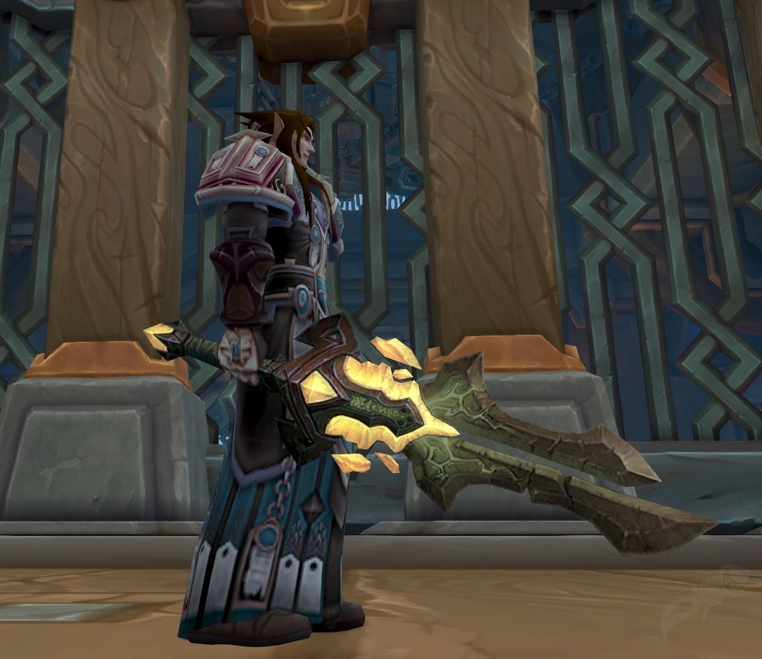 Phase-Lost Greatsword - Item - World of Warcraft