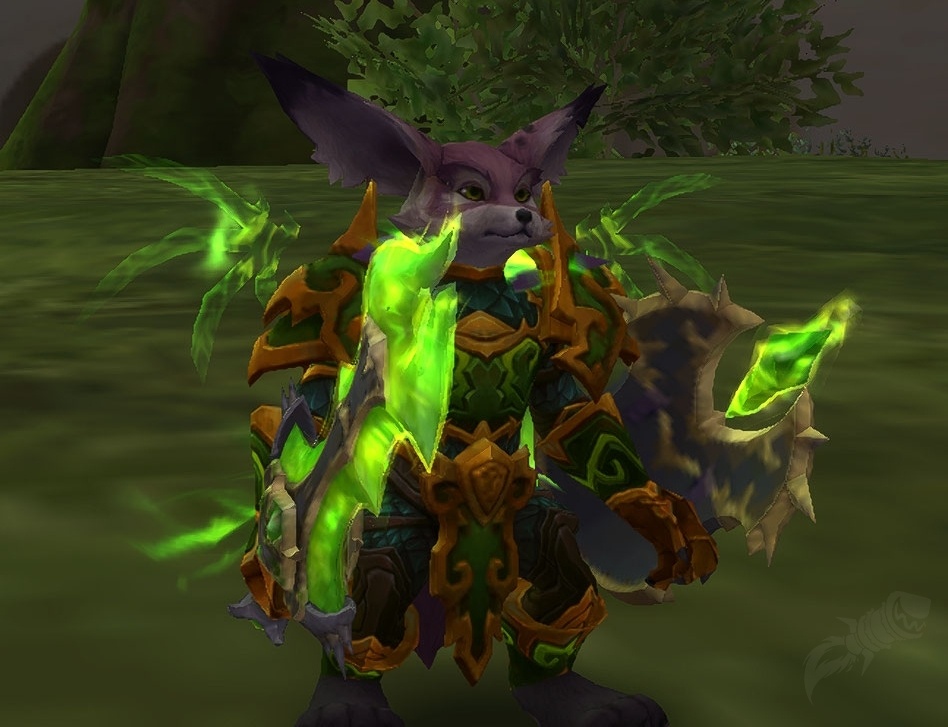 Ensemble: Dream Defender's Emerald Guardplate - Item - World of Warcraft