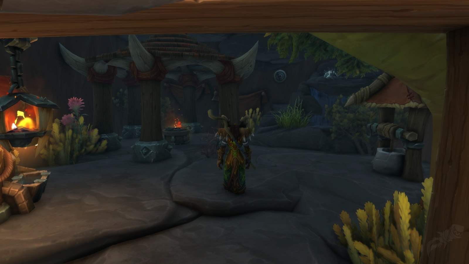 Flying hobbit & booty bay house - World of Warcraft