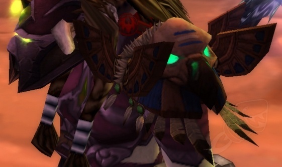 Vengeful Gladiator's Dragonhide Spaulders - Item - World of Warcraft