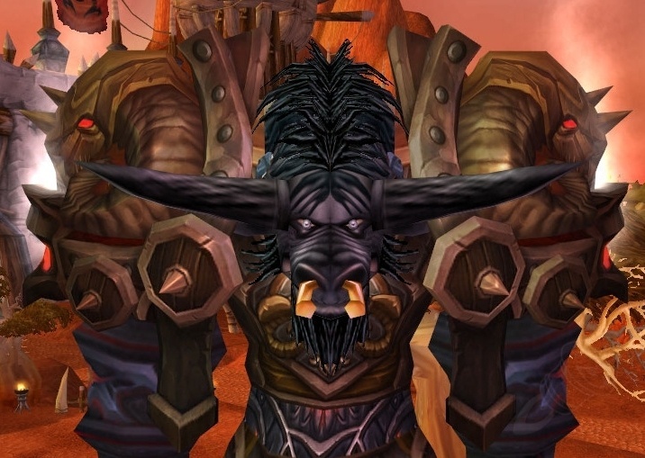 Conqueror's Siegebreaker Shoulderplates - Item - WotLK Classic