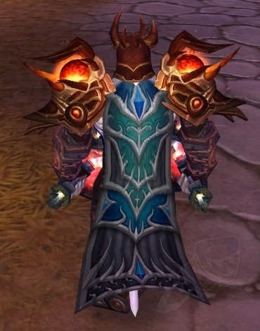 Drape of the Untamed Predator - Item - World of Warcraft