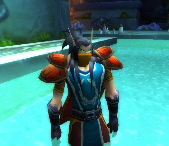 Praetorian Pauldrons - Item - World of Warcraft