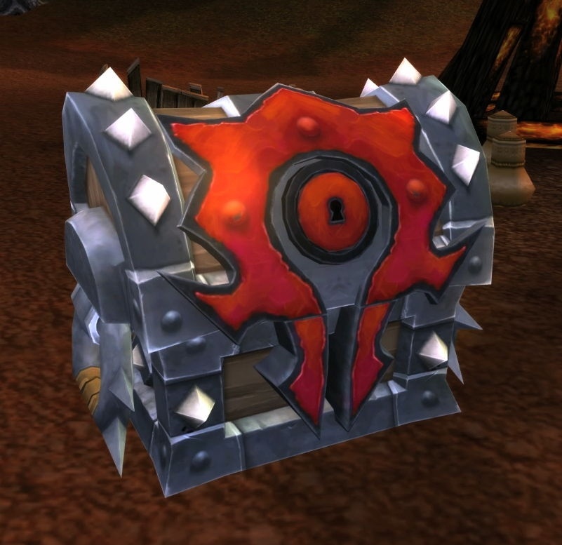 Horde General's Chest - Object - World of Warcraft