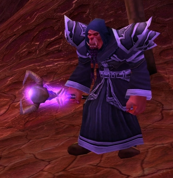 Shattered Hand Warlock - NPC - Cataclysm Classic
