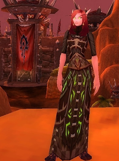 Sanctified Dark Coven Robe - Item - World of Warcraft