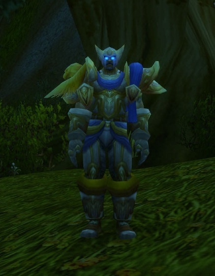 Lieutenant Commander's Battlegear - Item Set - World of Warcraft