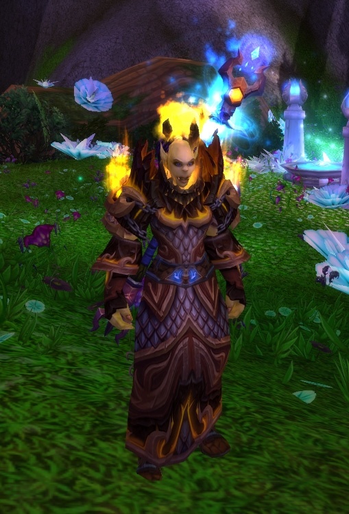 Erupting Volcanic Kilt - Item - World of Warcraft