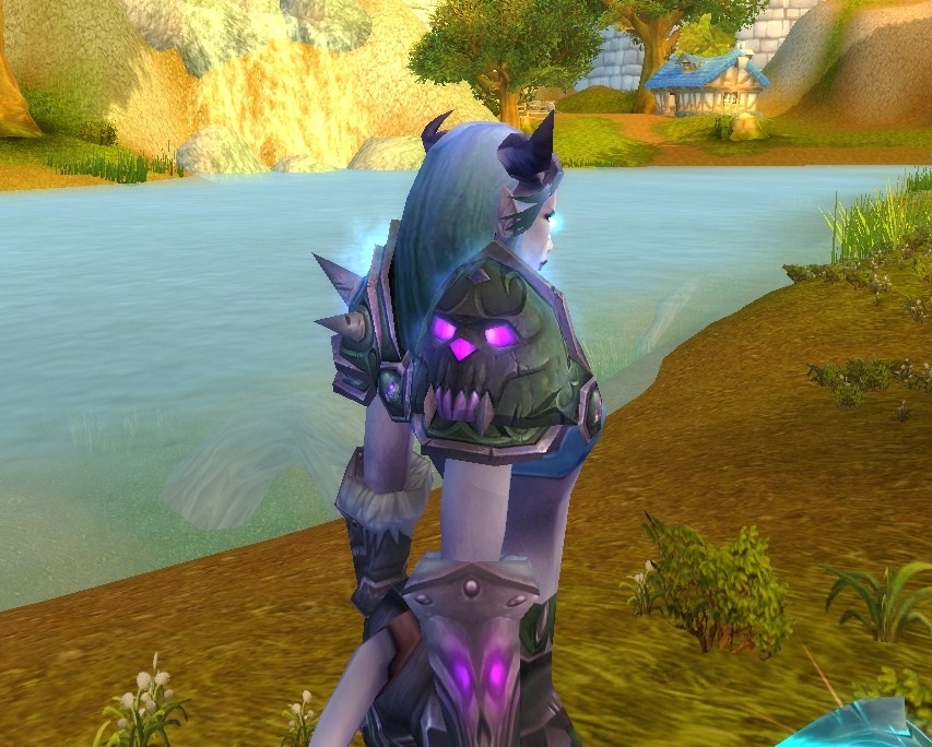 Hombreras de placas de Señor de la Plaga - Objeto - World of Warcraft