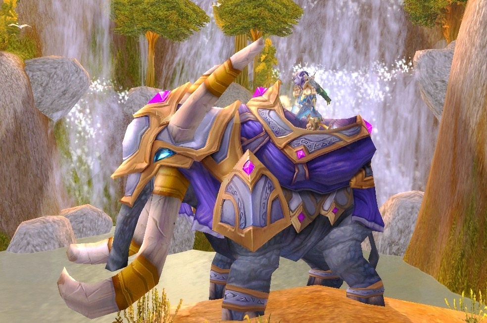 Great Exarch's Elekk - NPC - Cataclysm Classic