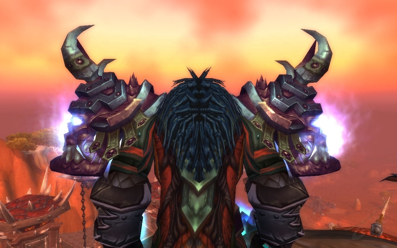 Ruthless Gladiator's Dreadplate Shoulders - Item - Cataclysm Classic