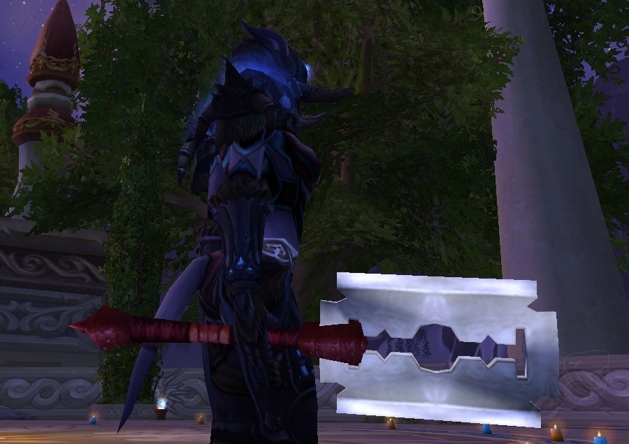 Wow has some fugly weapons - my favorite is this deformed creamsickle ...