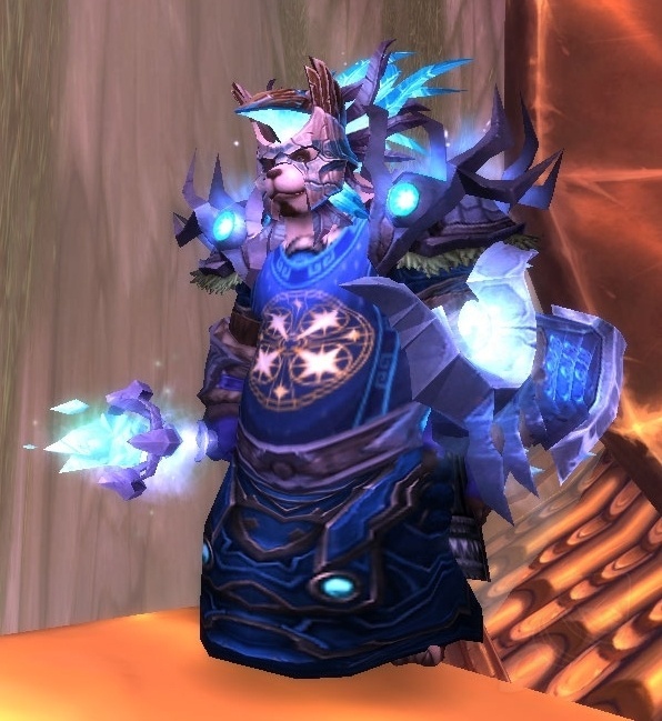 Cappuccio dei Sogni Tenebrosi - Oggetto - World of Warcraft