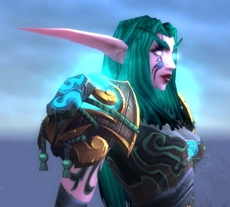 Forgotten Mantle of the Moon - Item - World of Warcraft