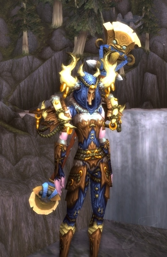 [Tyrannical Gladiator's Wildhide] - Conjunto de objetos - World of Warcraft