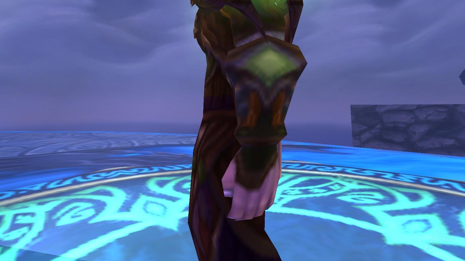 Sanctified Lasherweave Gauntlets - Item - World of Warcraft