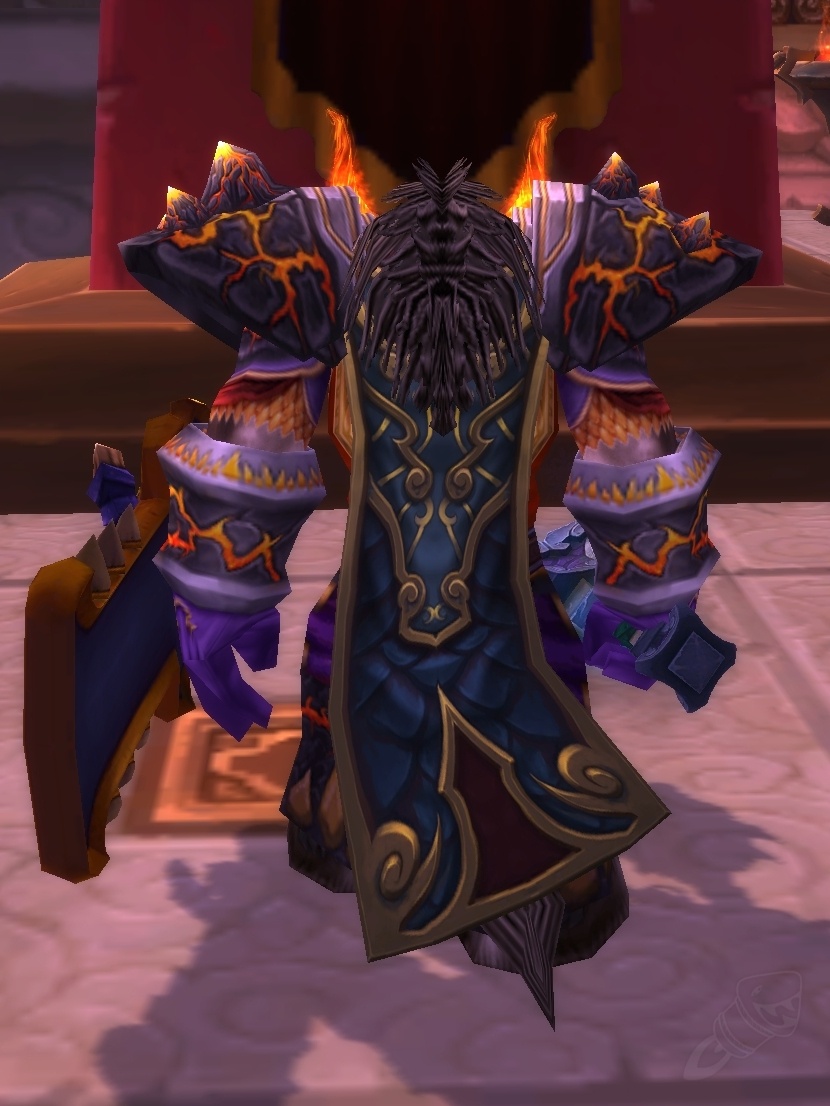 Clâmide Flamejade - Item - Mists of Pandaria clássico