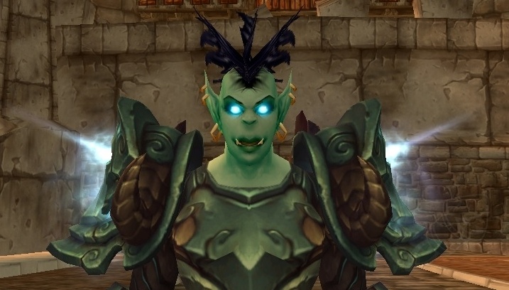 Espaldares de pavor ciclópeo - Objeto - [Mists of Pandaria Classic]