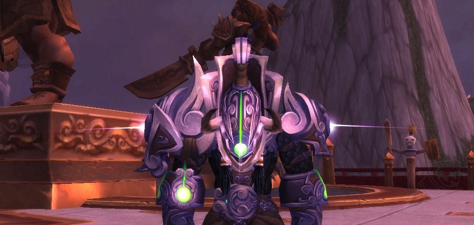 Espaldares da Vigília Alerta - Item - Mists of Pandaria clássico