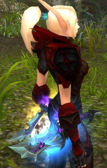 Bloodfang Spaulders - Item - Mists of Pandaria Classic