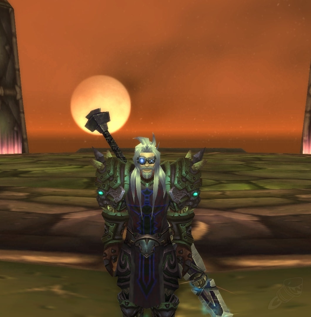 Vicious Gladiator's Dreadplate Shoulders - Item - Mists of Pandaria Classic