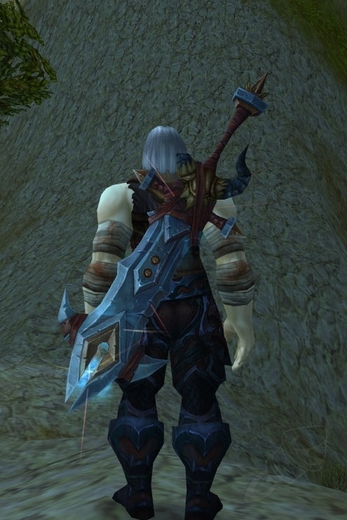 Malevolent Gladiator's Greatsword - Item - World of Warcraft