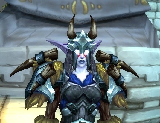 Tournament Gladiator's Chain Spaulders - Item - World of Warcraft
