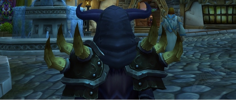 Felbane Shoulderguard - Item - World of Warcraft