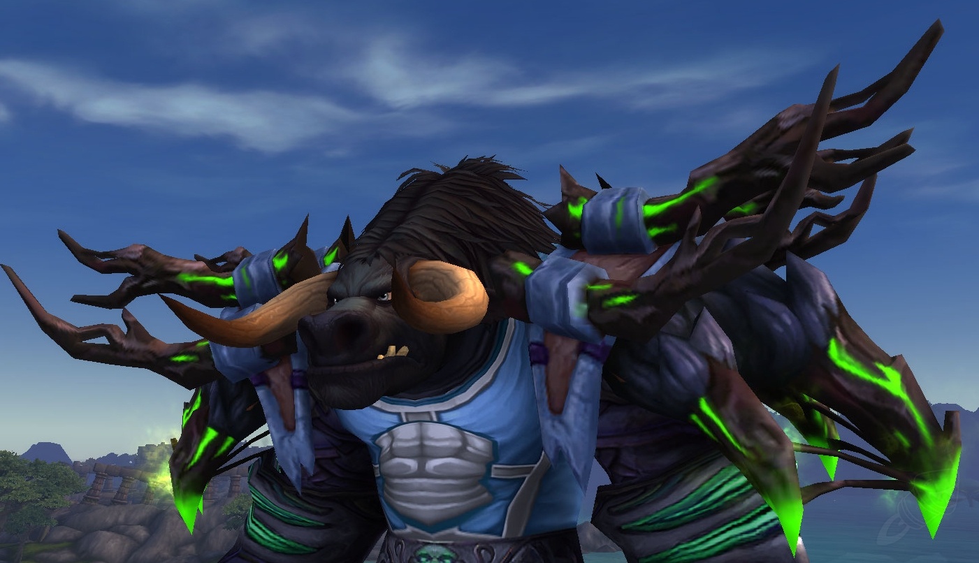 Warmongering Gladiator's Dragonhide Spaulders - Item - World of Warcraft