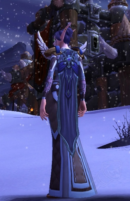 Voidwhisper Drape - Item - World of Warcraft