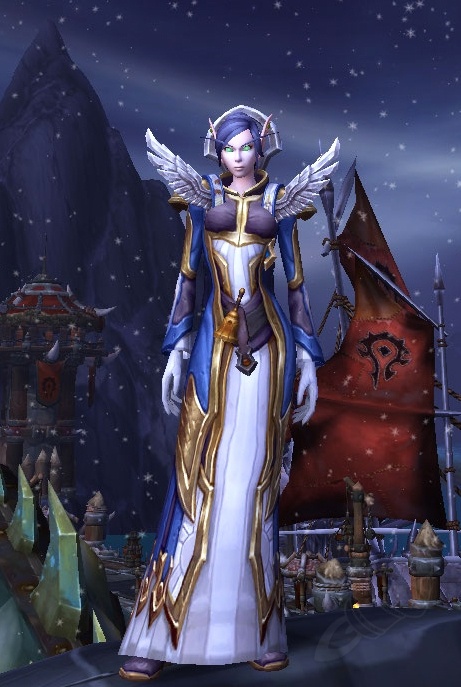 Warmongering Gladiator's Robes of Prowess - Item - World of Warcraft