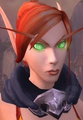 Elmo Cristalofrôndeo Excepcional - Item - World of Warcraft