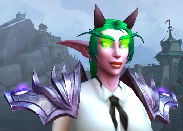 Temporal Scholar's Shoulderpads - Item - World of Warcraft