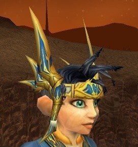 Lieutenant Commander's Silk Cowl - Item - Classic World of Warcraft